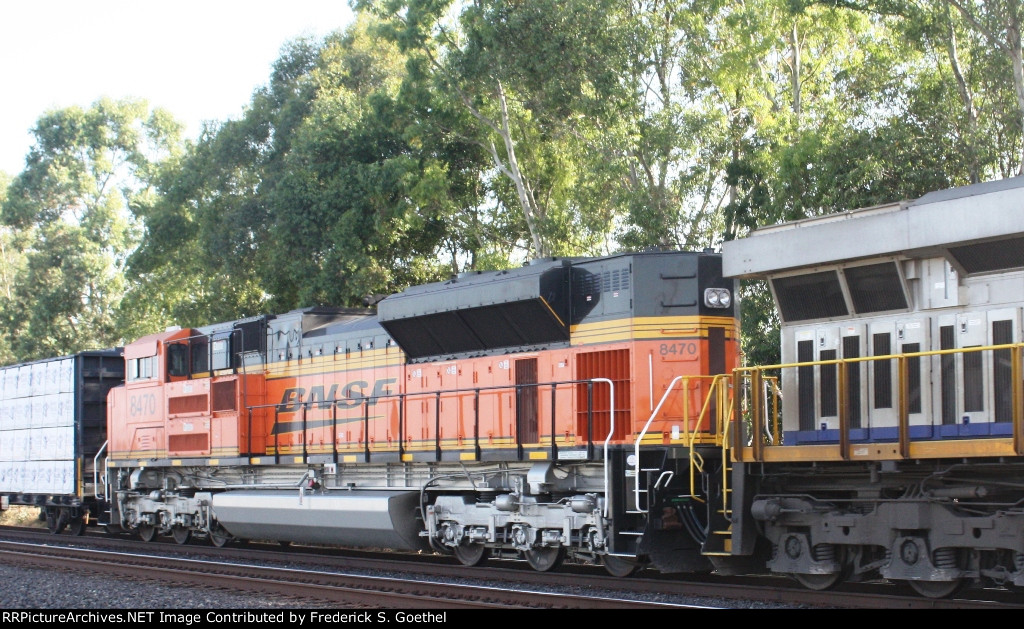 BNSF 8470